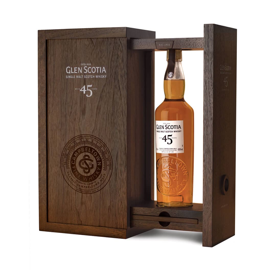 Wooden luxury whisky packaging for Glen Scotia - MORAN'S